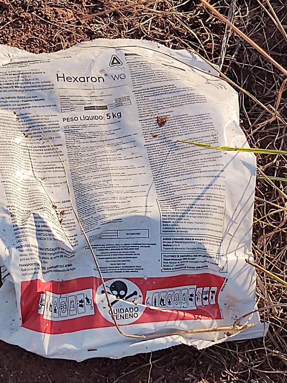 Observatório dos agrotóxicos: denúncia de descarte ilegal de embalagens ...