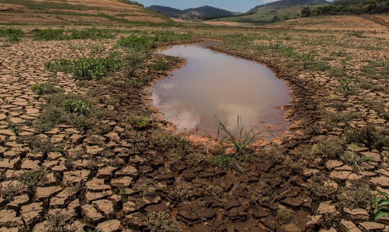 Rios secando em meio ao avanço do desmatamento sinalizam para grave ...